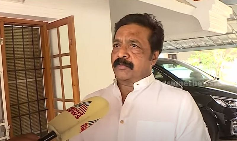 Theatre Owners Association imposes ban on actor-director Renji Panicker ...