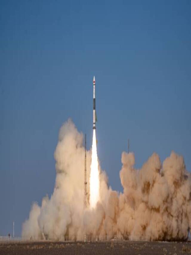 বিশ্বকে চমকে দিয়েছিল ভারতের প্রথম যোগাযোগ স্যাটেলাইট INSAT-1A | Know 10 Things About This First ...