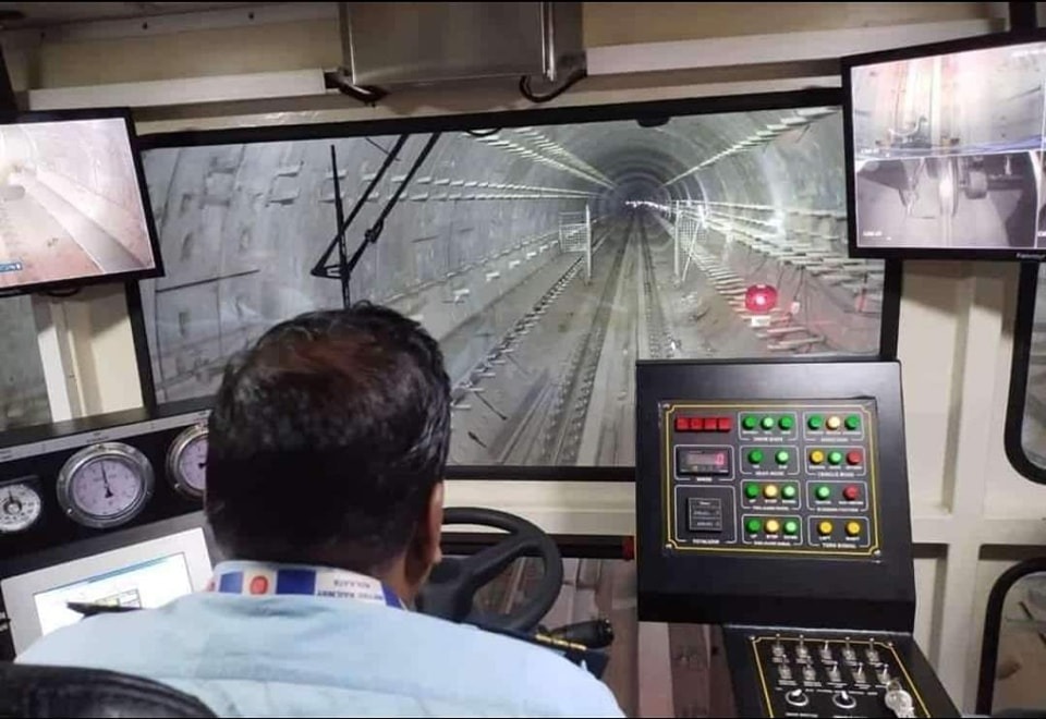 Kolkata Metro Esplanade-Sealdah Line Gets Go-Ahead | Asianet Newsable