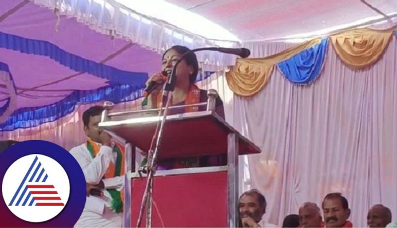 ಆಸ್ಪತ್ರೆಯಲ್ಲಿ ಸಿ.ಟಿ. ರವಿ: ವೀರಶೈವ ಸಮಾವೇಶದಲ್ಲಿ ಭಾವುಕರಾದ ಪತ್ನಿ ಪಲ್ಲವಿ - ct ...