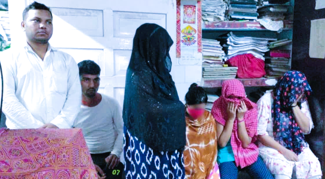 पटना के होटल में पकड़ा गया सेक्स रैकेट ईवेंट के बहाने पश्चिम बंगाल से बुलाई थीं 4 लड़कियां