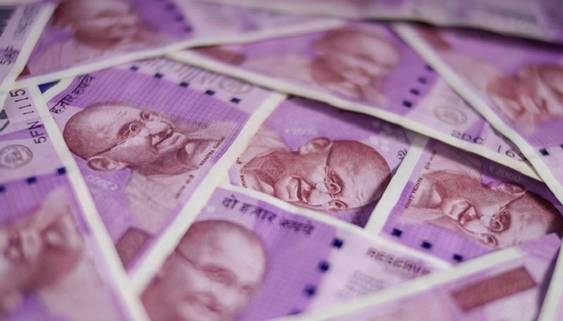 No form or identity proof required for exchanges of Rs 2,000 notes: SBI ...
