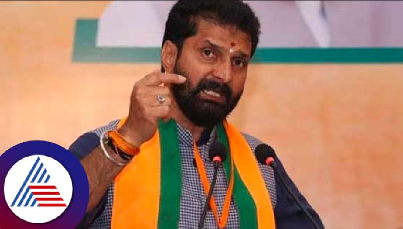 30 ಕಡೆ ಇರಿದು ಹಿಂದೂ ಕಾರ್ಯಕರ್ತನ ಕೊಲೆ: ಸಿ.ಟಿ.ರವಿ - CT Ravi Reaction On ...