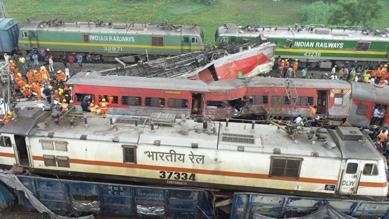 Technical failure caused Odisha accident involving three trains: MoS ...
