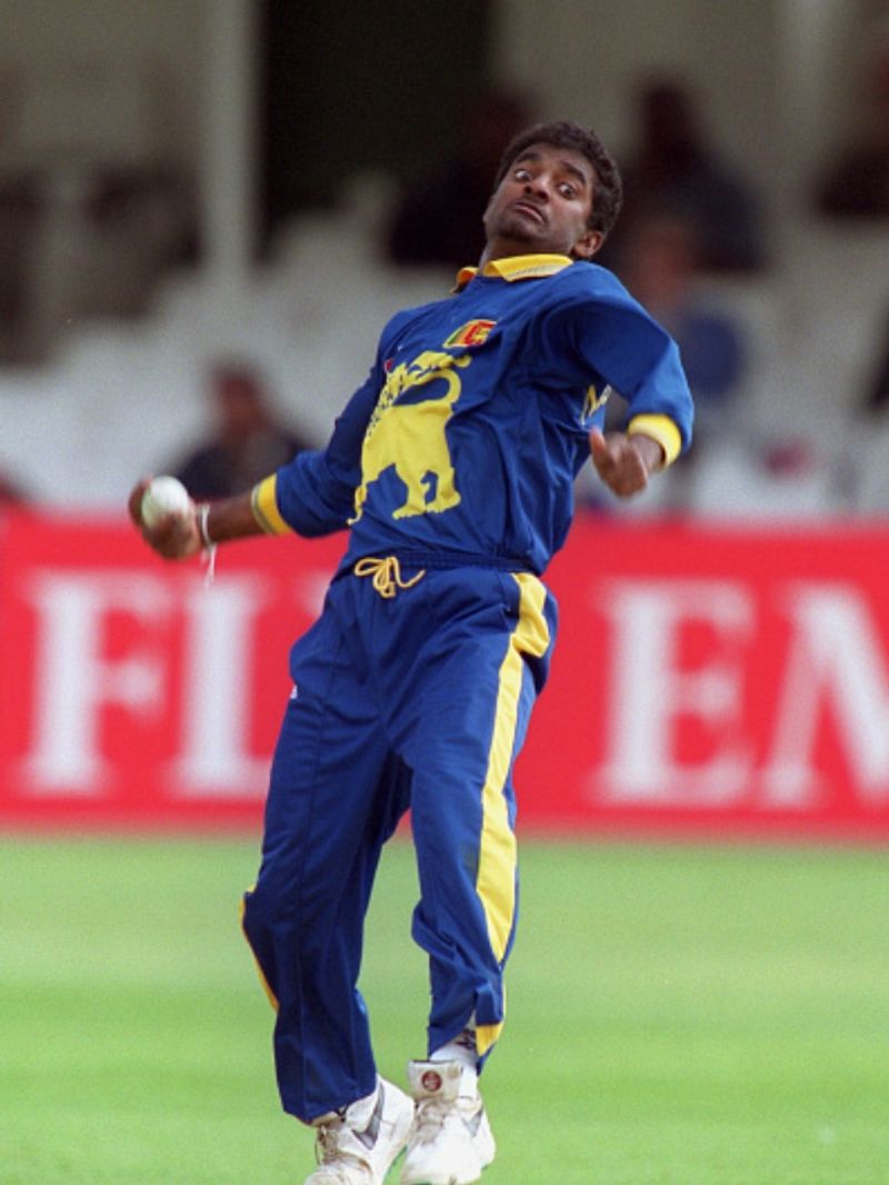 ముత్తయ్య మురళీధరన్ కెరీర్‌‌ని కాపాడేందుకు మ్యాచ్ నుంచి వాకౌట్ చేసిన ...