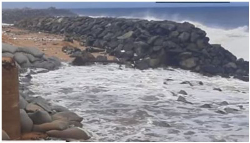 swell surge alert in kerala coast കേരള തീരത്ത് വീണ്ടും കള്ളക്കട ...