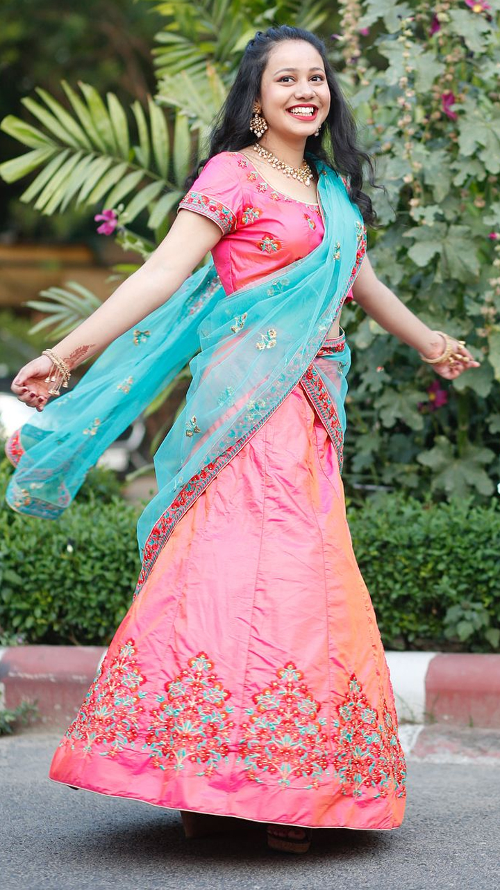 Ria Dabi के आगे फीकी Tina Dabi, यकीन ना आए तो देखें IAS के 7 लहंगा लुक ...