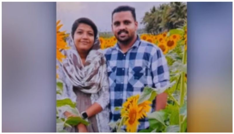 Kerala: Bodies of newlyweds who slipped into Pallikkal River found ...