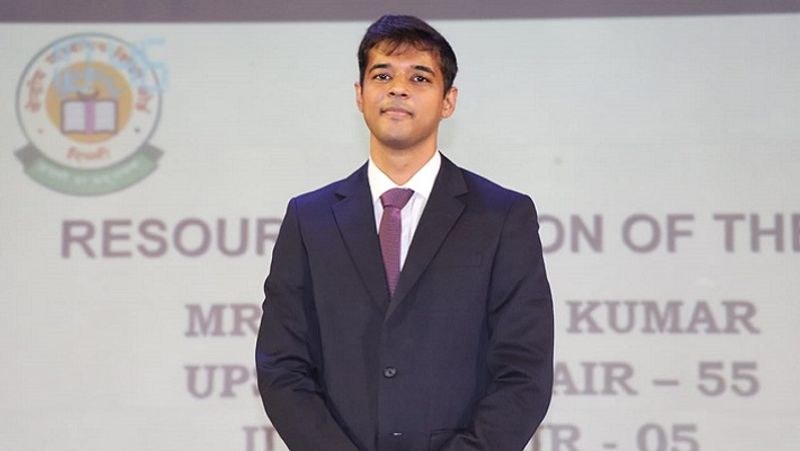 This IITian left his MNC job to become an IAS officer- MyNation