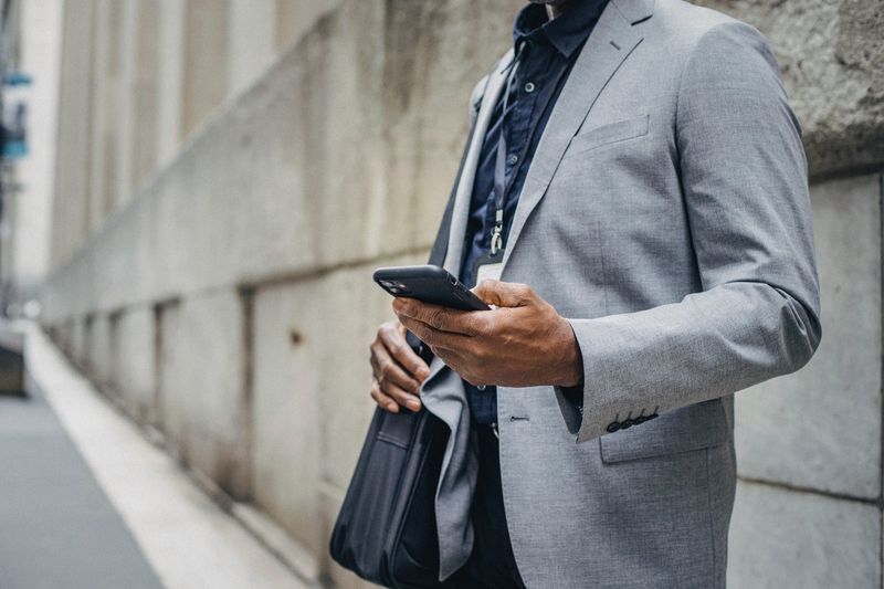 5 effective ways to limit phone usage and enhance your productivity ...