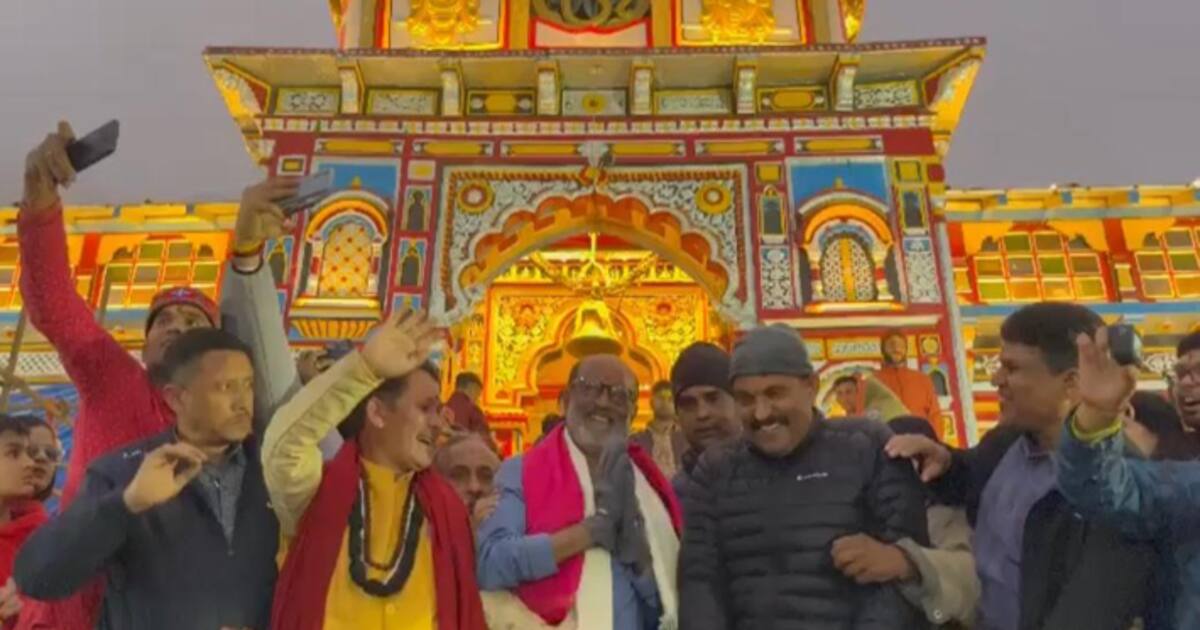 Jailer Star Rajinikanth Visits Badrinath Temple To Offer Prayers