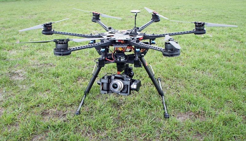 Indian Army signs deal for 130 tethered drones, 19 tank driving ...