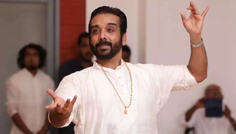 Kuruvipappa: Veteran Malayalam actor Vineeth starrer to release on THIS ...