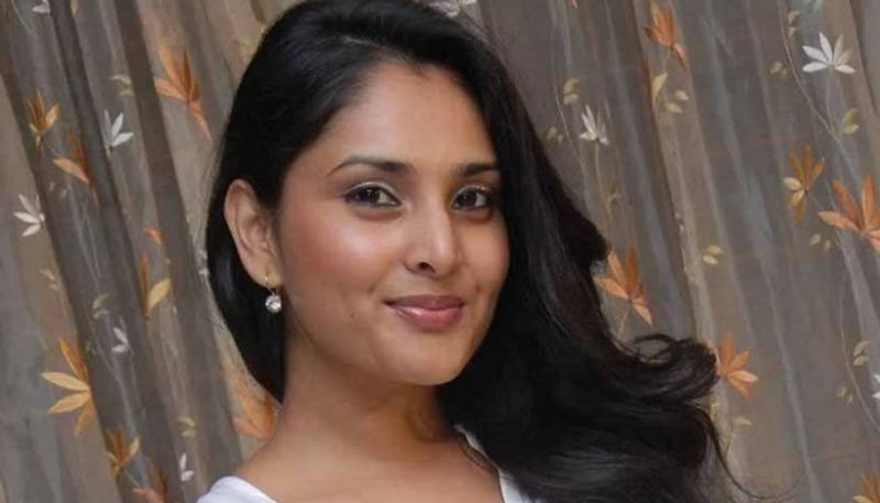 Who is MP Ramya she is Rumoured as daughter of SM Krishna : முன்னாள் முதல்வரின் மகளா? யார் இந்த ...