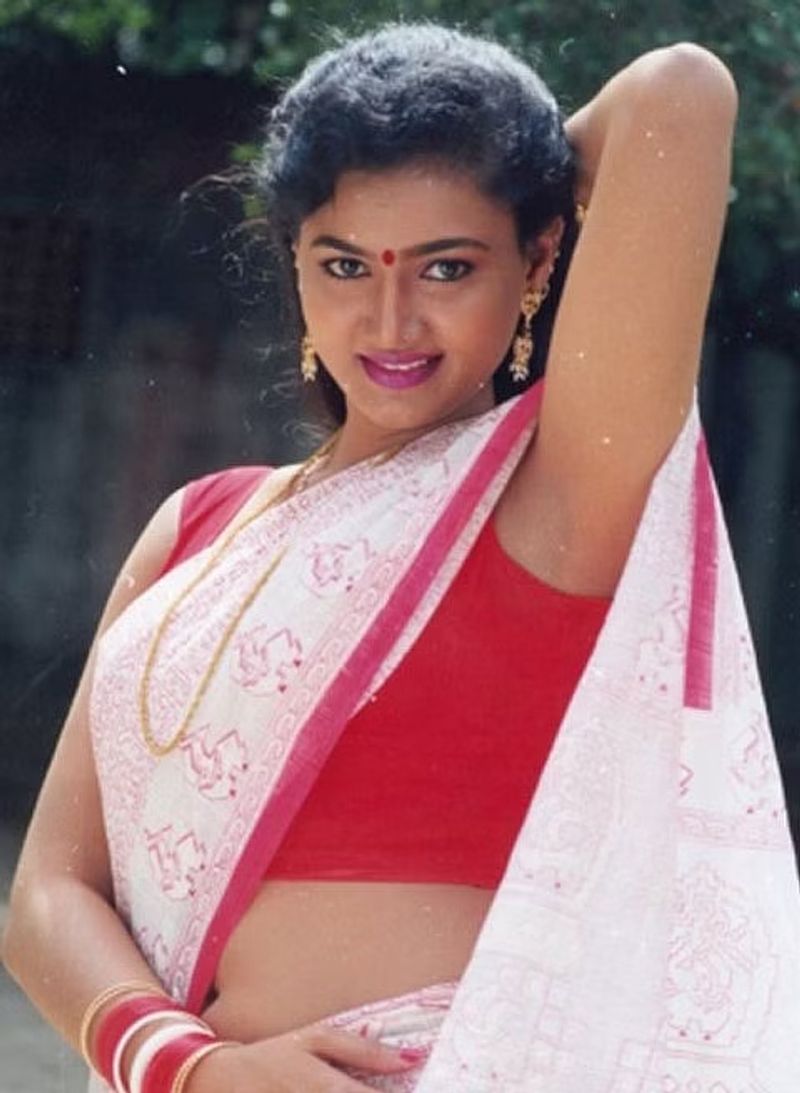 Nattamai Teacher Rani : நாட்டாமை டீச்சரை ஞாபகம் இருக்கா?... ஆளே ...