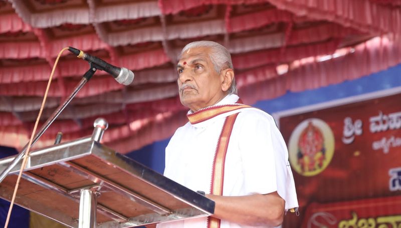 ಅವ್ರು Hijab ಧರಿಸಿದ್ರೆ ನಾವು ಕೇಸರಿ ಶಾಲು ಧರಿಸುತ್ತೇವೆ: Kalladka Prabhakar ...