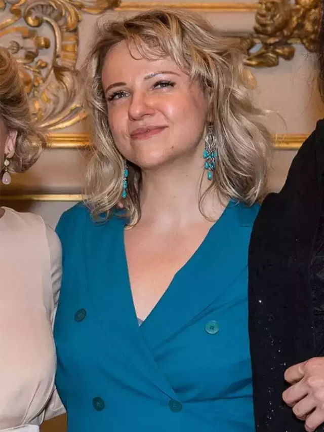 कौन है ये महिला, जिसकी खूबसूरती की कायल हुई दुनिया - who is russian ...