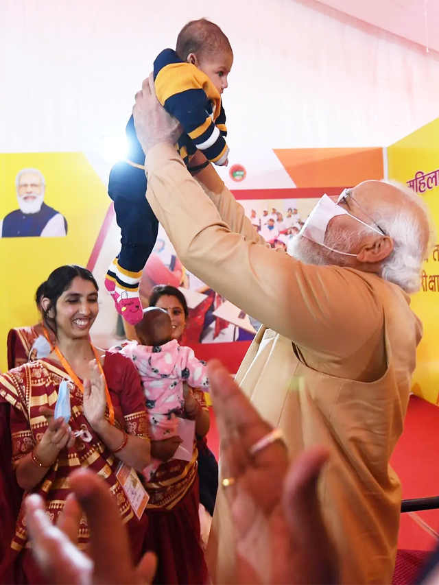 जब जनता से प्रधानमंत्री नहीं, आम आदमी बनकर मिले Modi - when narendra ...