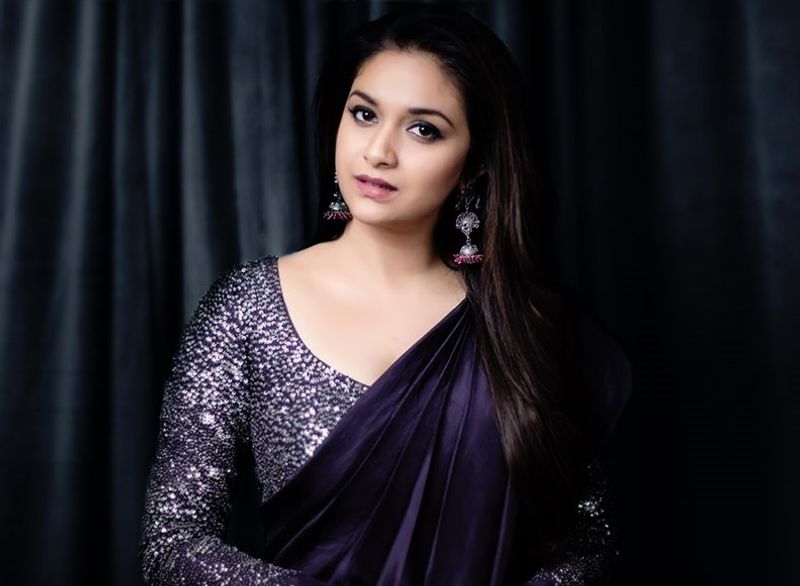 Keerthy Suresh: விமானம் தாமதம் ஆகும் போது... விமான நிலையத்தில் நேரத்தை கடத்த டிப்ஸ் கொடுத்த ...