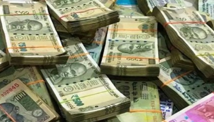 ಚುನಾವಣೆ ಹೊತ್ತಲ್ಲೇ ತೆಲಂಗಾಣದಲ್ಲಿ 750 ಕೋಟಿ ರು. ತುಂಬಿದ್ದ ಟ್ರಕ್‌ ಪತ್ತೆ ...