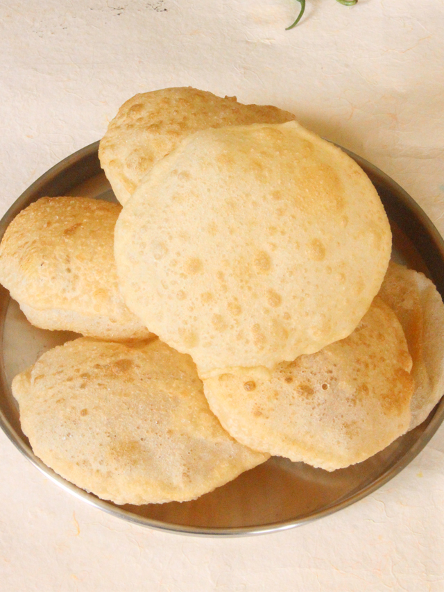 How to make puffy, crispy pooris at home just like in hotels?- Asianet ...