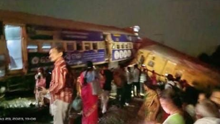 Andhra Pradesh train accident: 'Human error' emerges as possible cause ...