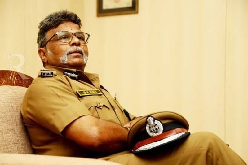 காங்கிரஸ் கட்சியில் இன்று இணையும் தமிழக முன்னாள் டிஜிபி.! நாடாளுமன்ற ...