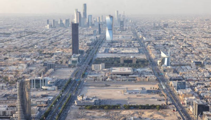 Marafy: Saudi Arabia unveils new megacity project featuring 11-km-long ...