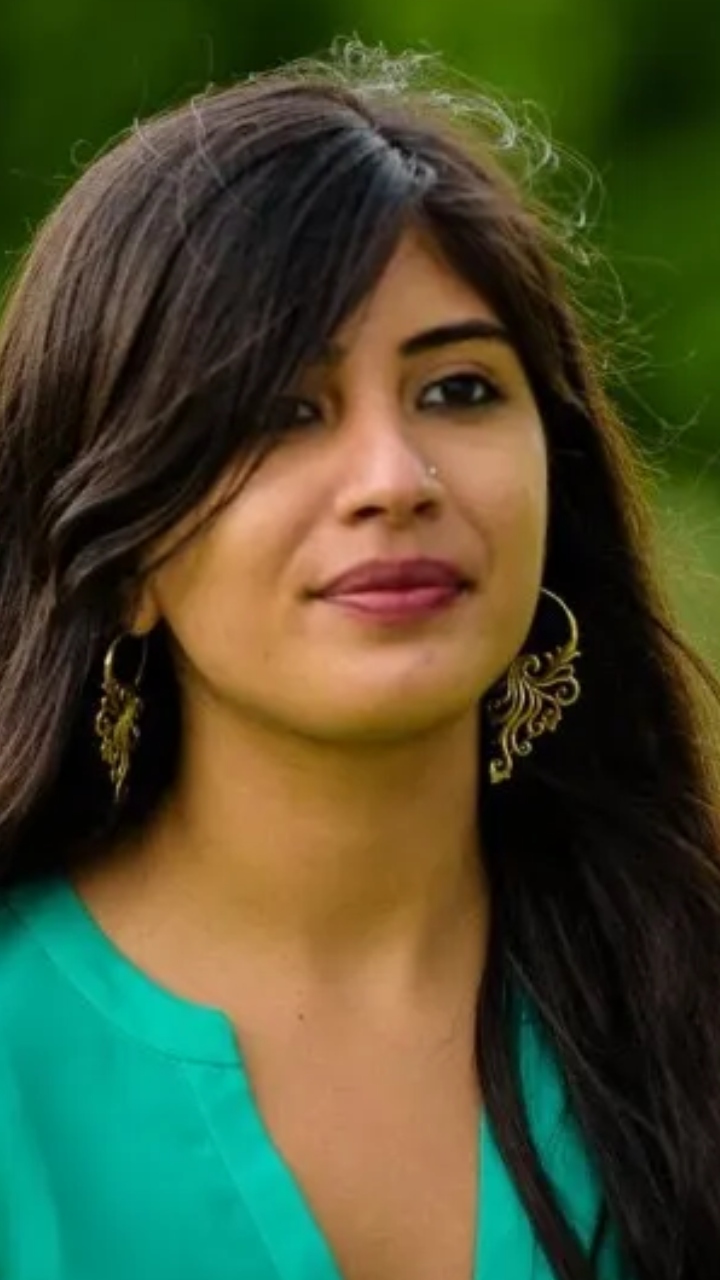 अलीशा मलिक कौन है? अरबपति की बेटी, करती हैं इस कंपनी में काम | Who Is Alisha Malik Daughter Of ...