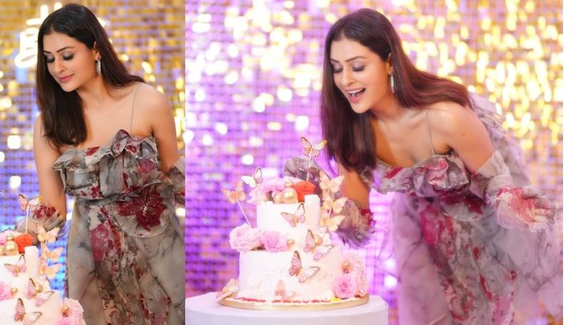 పాయల్ రాజ్ పుత్ బర్త్ డే సెలెబ్రేషన్స్..క్యూట్ గా, కొంటెగా ...