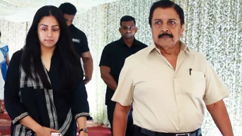 Jyothika about Sivakumar : இனி நடிக்க கூடாதுனு தடுத்தாரா சிவக்குமார் ...