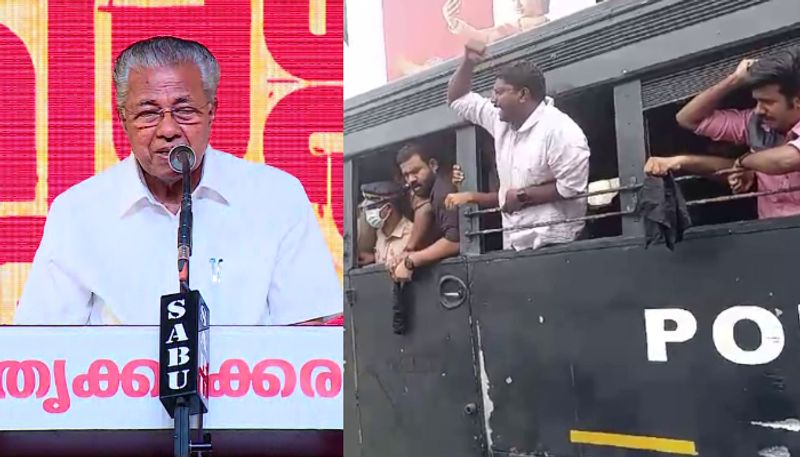 Nava Kerala Sadas:എറണാകുളത്തെ നവകേരള സദസ്; മോദിയുടെ ക്രിസ്തുമസ് ...