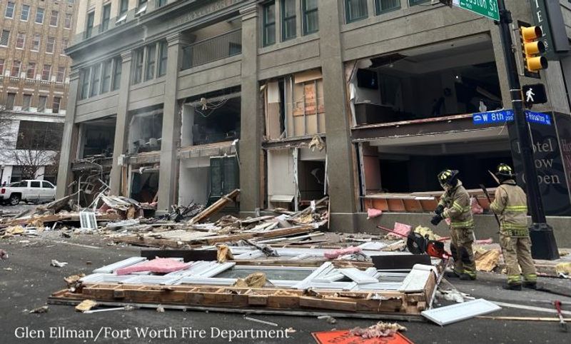 US: Explosion at Sandman Signature Hotel in Fort Worth, Texas leaves ...