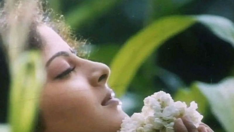 Aranmanai Kili Movie Heroine Gayathri|அரண்மனை கிளி படத்தின் ஹீரோயின ...