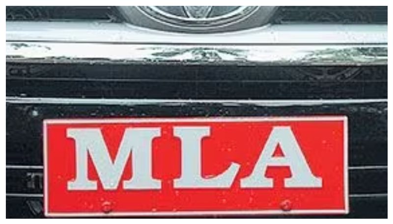 സംഘടന വിരുദ്ധ പ്രവർത്തനങ്ങൾ; എംഎൽഎയുടെ പി എയെ പുറത്താക്കി പാർട്ടി ...