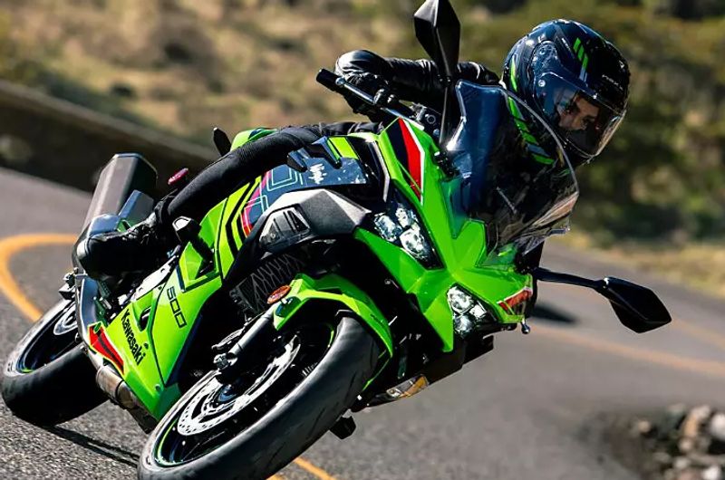 Kawasaki Ninja 500 का नया अवतार, एक कार के बराबर है कीमत! | Kawasaki ...