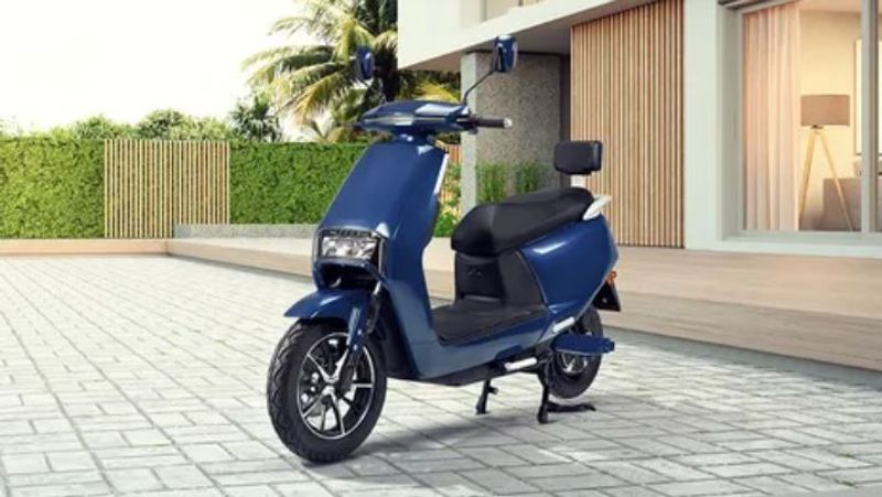 Best e-scooters for women : பெண்களுக்கான சிறந்த இ-ஸ்கூட்டர்கள் இவைதான்.. விலையும் ரொம்ப கம்மி ...