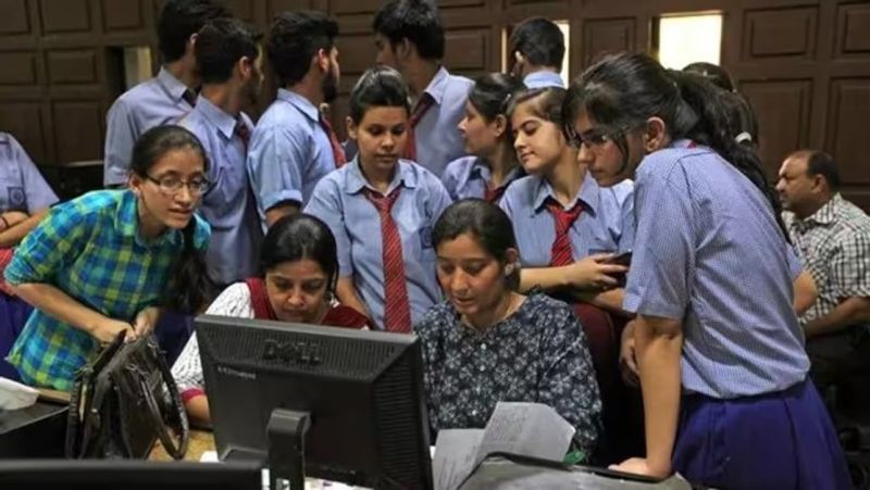 ISC, ICSE Results 2024: Class 10 and Class 12 marks ANNOUNCED! How to ...