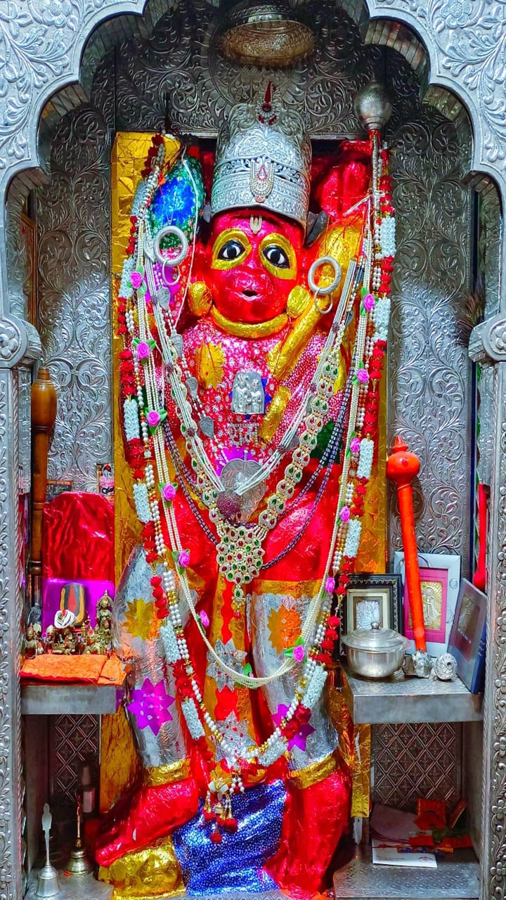 दर्शन करने से होता है चमत्कार, इन 7 हनुमान मंदिर में एक बार जरूर जाएं ...