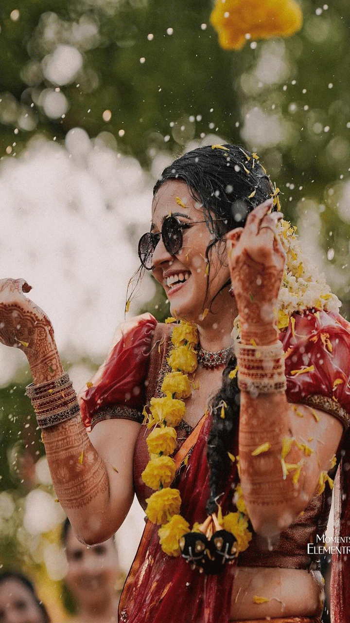 Aparna Das Wedding: देखें हल्दी, संगीत और शादी तक के वेडिंग अलबम ...