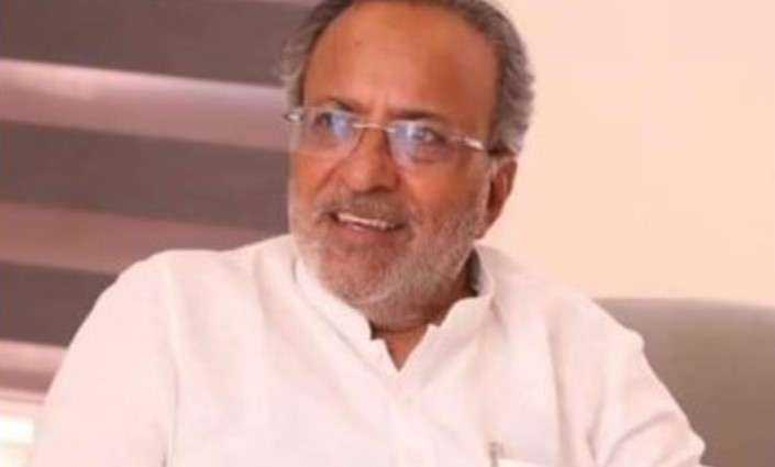 Arjun Modhwadia praises PM Modi's democratic style of governance; check ...