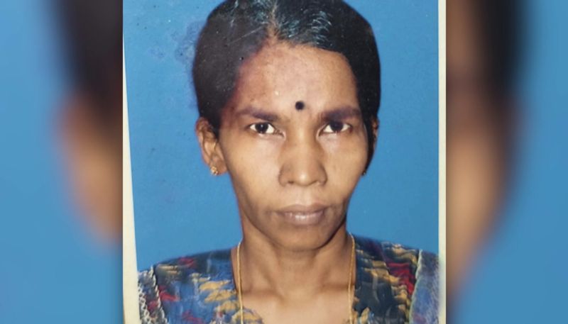 A 56-year-old woman died after collapsing while waiting for the busബസ് ...