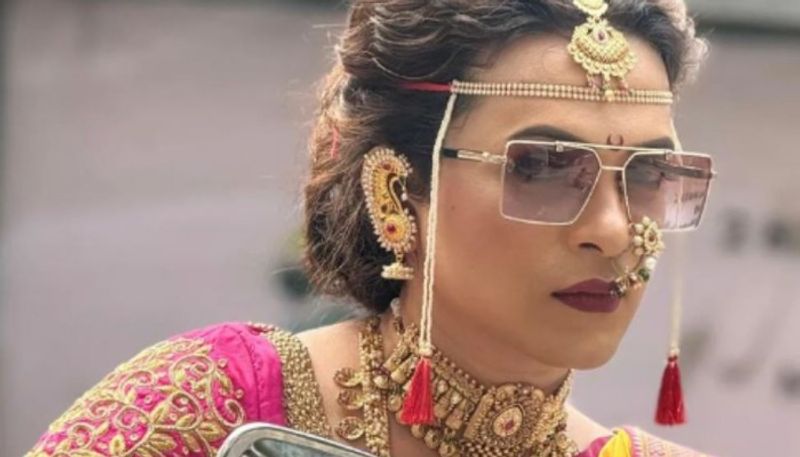 ట్రాన్స్ జెండర్ అంటూ హోటల్ రూమ్ కాన్సిల్ చేసి పంపేసారంటూ నటి - Marathi ...