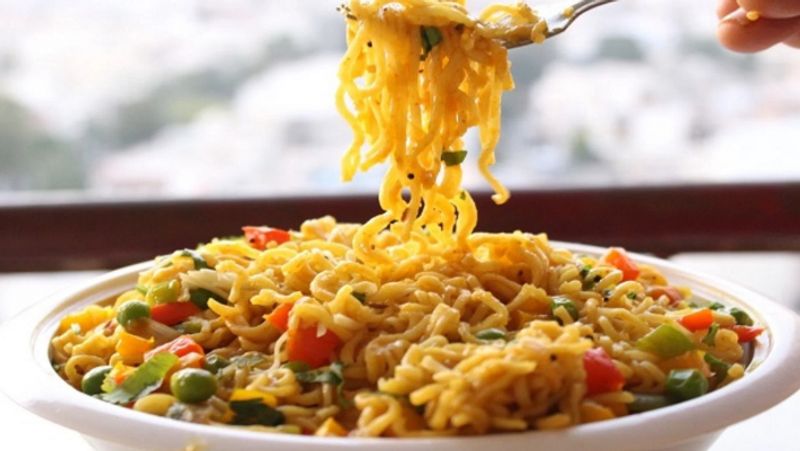 Child Died After Eating Maggi : மேகி சாப்பிட்ட 10 வயது குழந்தை பலி.. 6 ...
