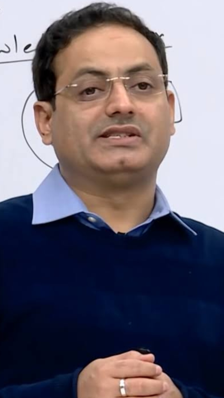 Vikas Divyakirti: पहली बार में UPSC पास, अब कोचिंग किंग, जानिए नेटवर्थ | Vikas Divyakirti ...