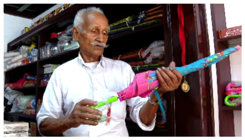 95 year old human rights activist grow vasu making umbrellas for ...