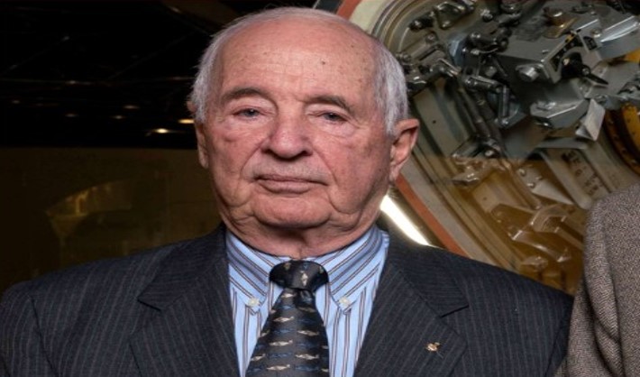 अपोलो 8 के पूर्व अंतरिक्ष यात्री विलियम एंडर्स की विमान दुर्घटना में ...