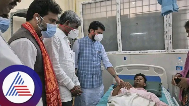 ಚಿಕ್ಕಮಗಳೂರು dengue cases increase; ಚಿಕ್ಕಮಗಳೂರು ಜಿಲ್ಲಾಸ್ಪತ್ರೆಗೆ ಭೇಟಿ ...