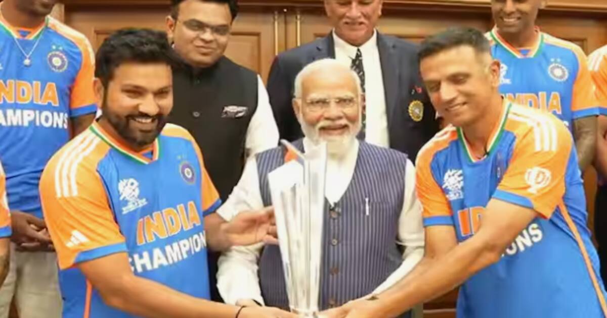 T20 World Cup 2024 ट्रॉफीला स्पर्श करताच पंतप्रधानांचा चेहरा उजळला