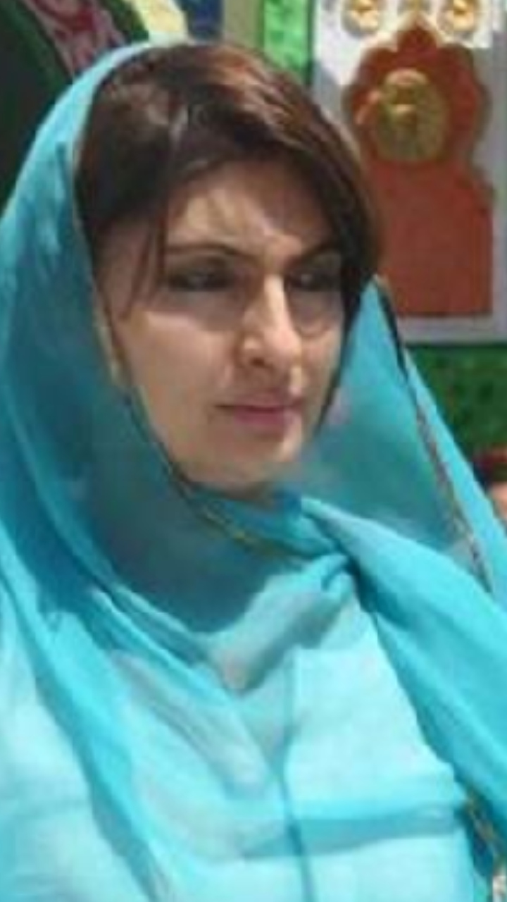 कौन हैं पायल नाथ? जिसे तलाक देना चाहते हैं उमर अब्दुल्ला - who is payal ...